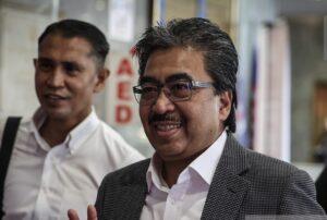 Johari dilantik Pengerusi Majlis Ekonomi, Kewangan dan Pelaburan UMNO - MYKMU.NET