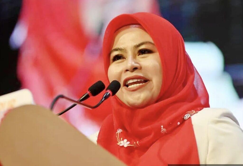 Noraini dilantik pengerusi Risda? - MYKMU.NET