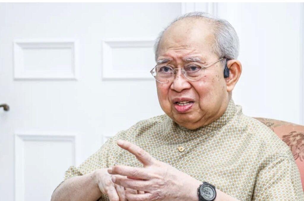 Perjuangan Melayu Mahathir ‘melencong’ ikut kesesuaian - Ku Li - MYKMU.NET