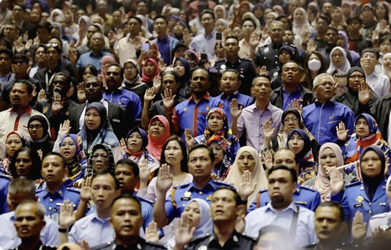 Kenyataan ‘perkhidmatan awam’ Rafizi canggah perancangan kerajaan ...